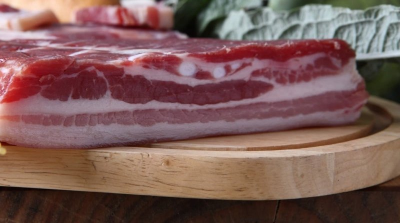 Novedad: panceta curada y ahumada - productos y embutidos de Leon ...